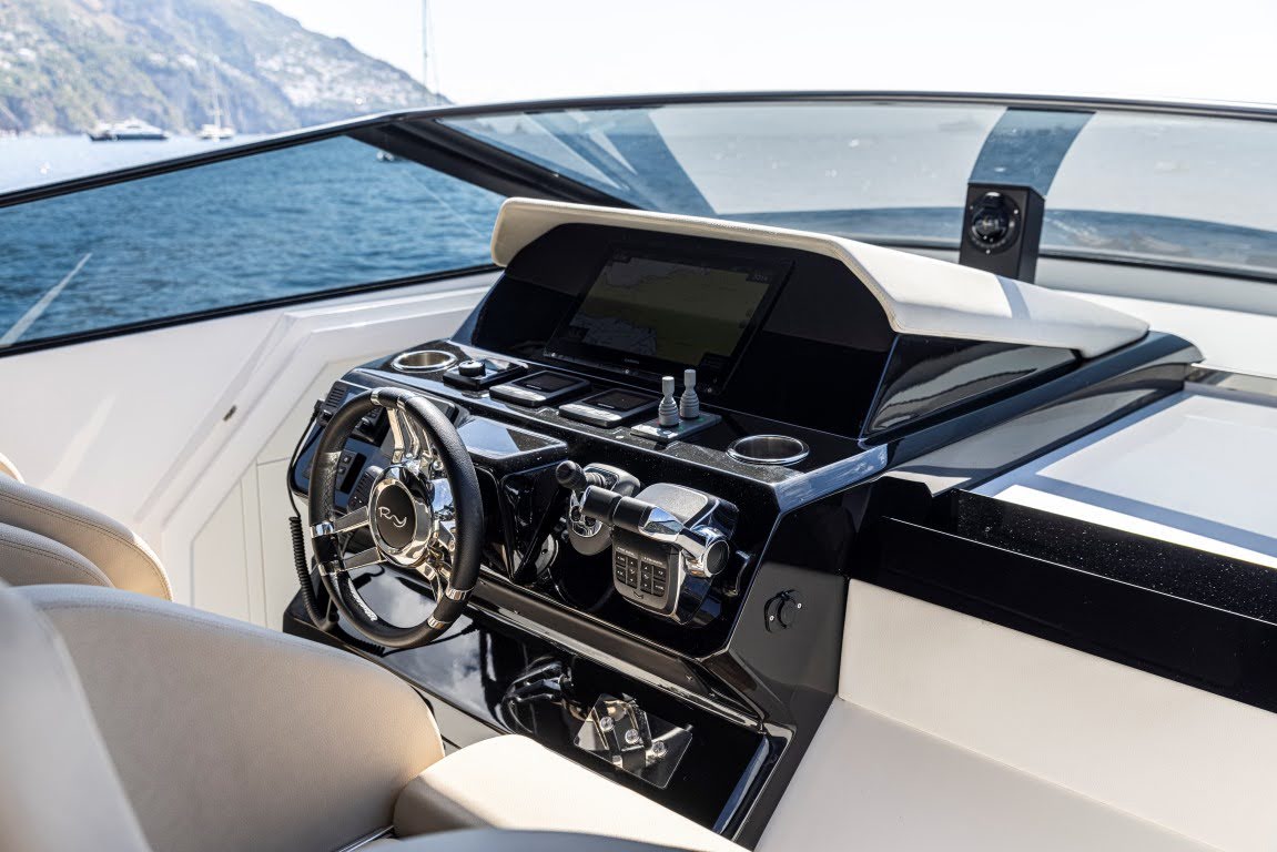 Martinique Luxury Boat